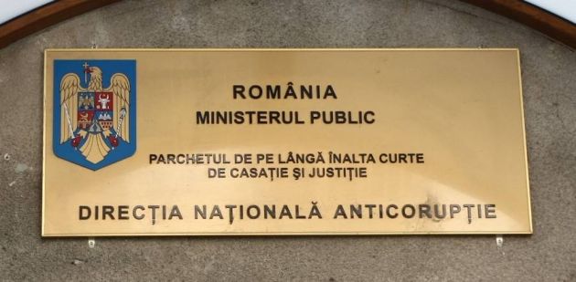 Comisar de la Protectia Consumatorului, retinut pentru luare de mita ... Comisar de la Protectia Consumatorului, retinut pentru luare de mita ...