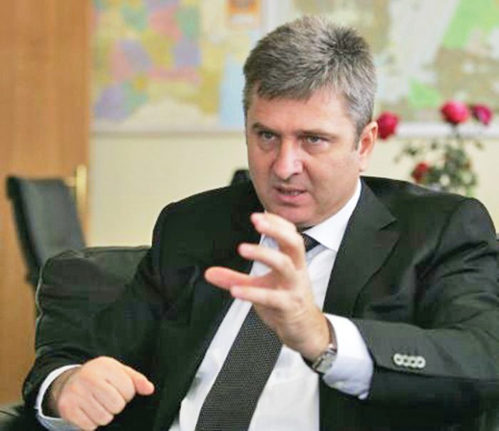 Pandele a ajuns patron media, ceea ce ii deschide largi perspective ...