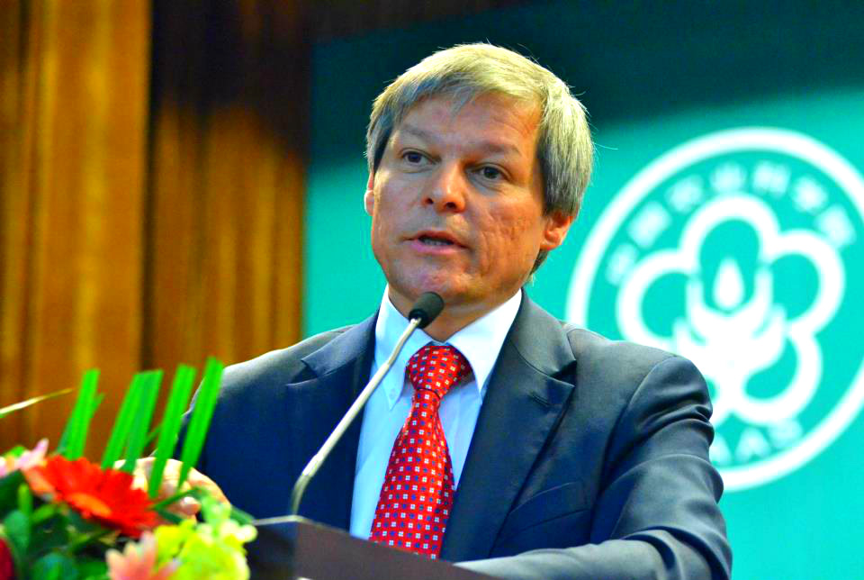 „Cioloș este prietenul lui Putin” - Ziarul National