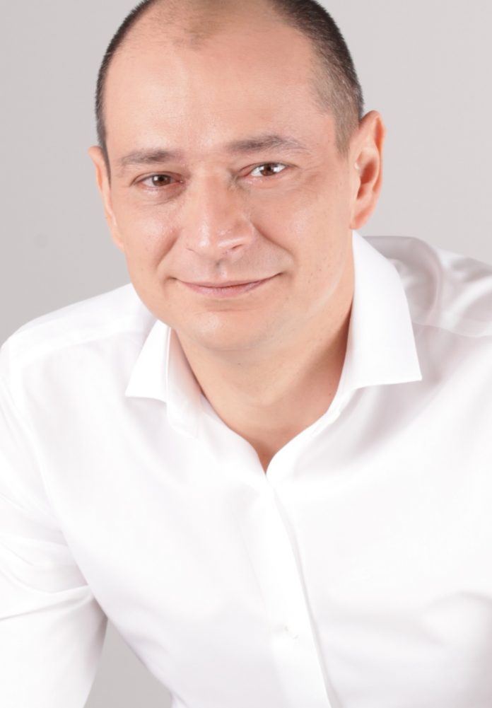 Daniel Baluță, primarul Sectorului 4: „Am votat pentru viitor! Pentru ... Daniel Baluță, primarul Sectorului 4: „Am votat pentru viitor! Pentru ...