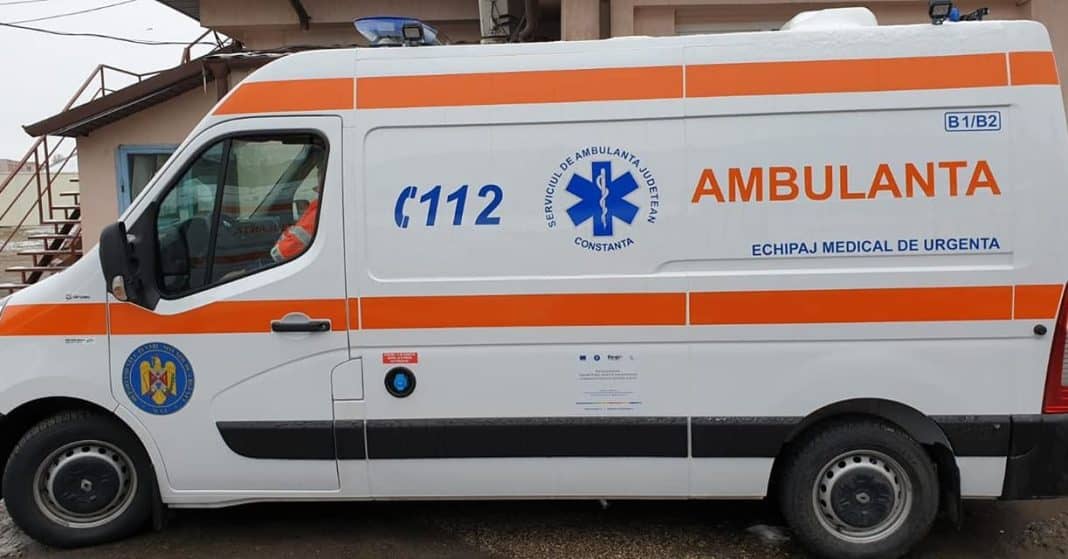 Doi adolescenți au ajuns la spital, după ce au fost loviți de o mașină ...